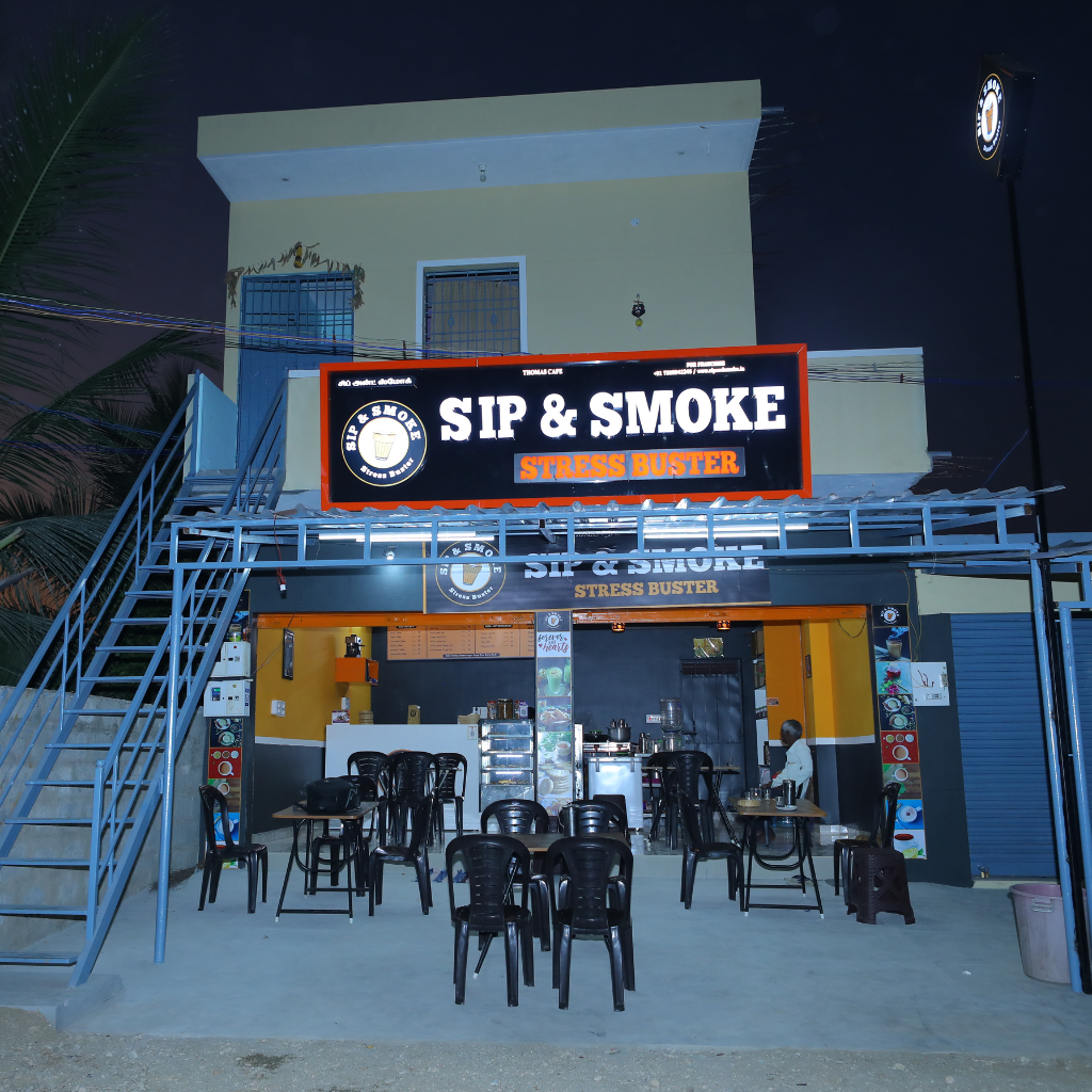 Sip & Smoke – Modern Tea Franchise